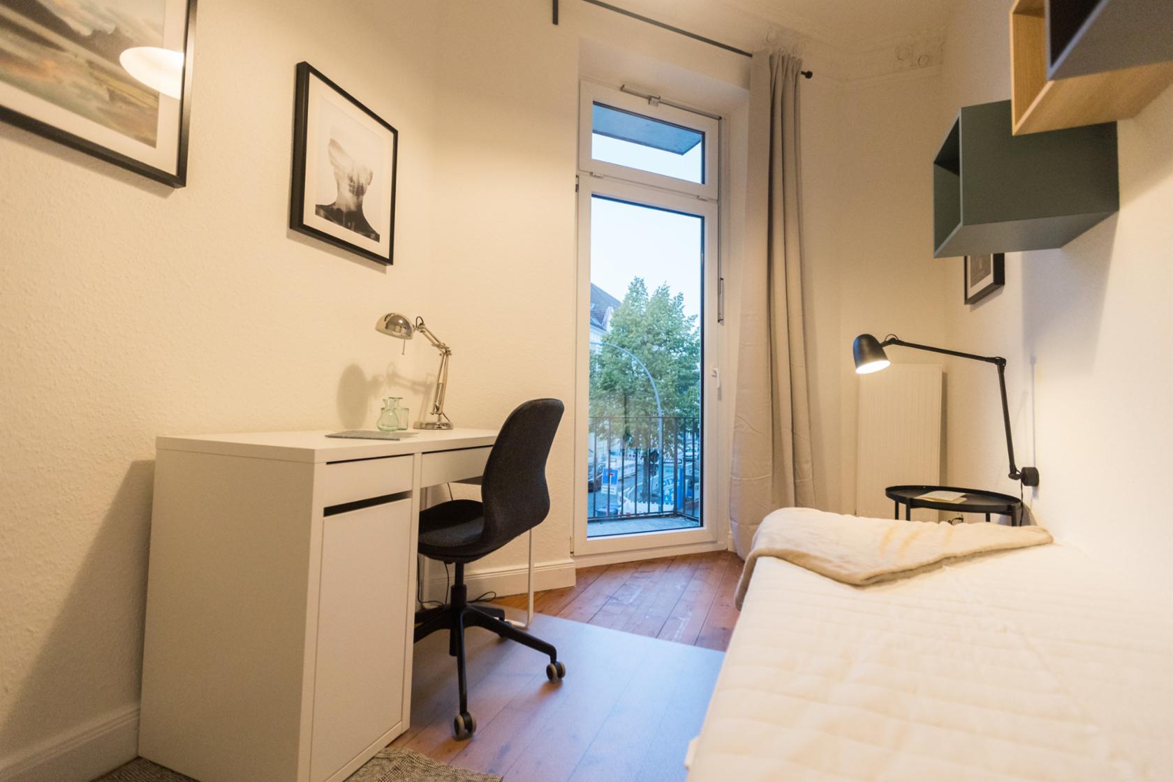 Furnished 9 sqm room in a shared flat in Hamburg Heimfeld very close to ...